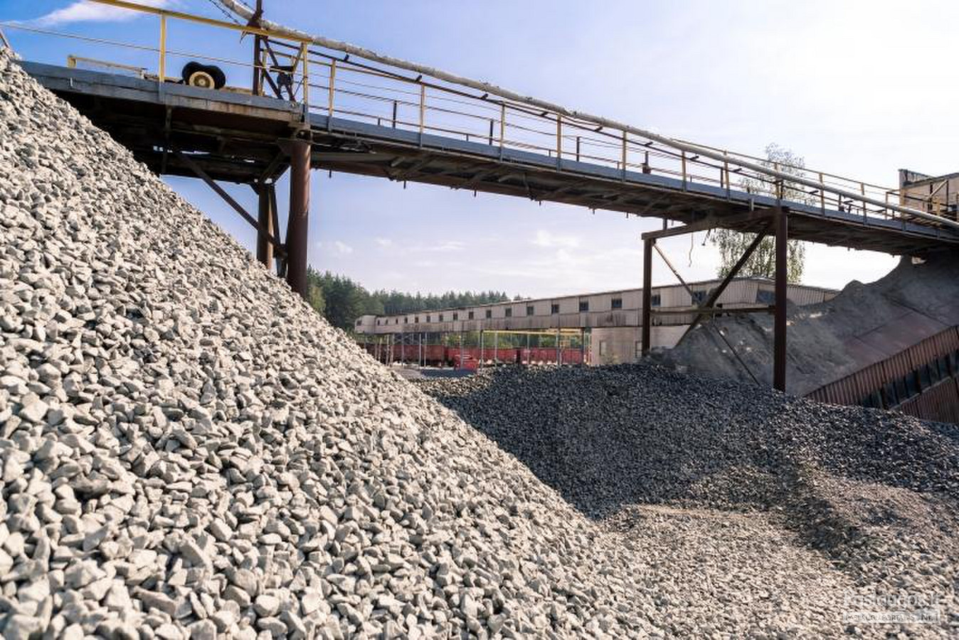 Smėlis Žvyras Asfaltas Juodžemis Gruntas sklypo pakelimui - Vilnius ...