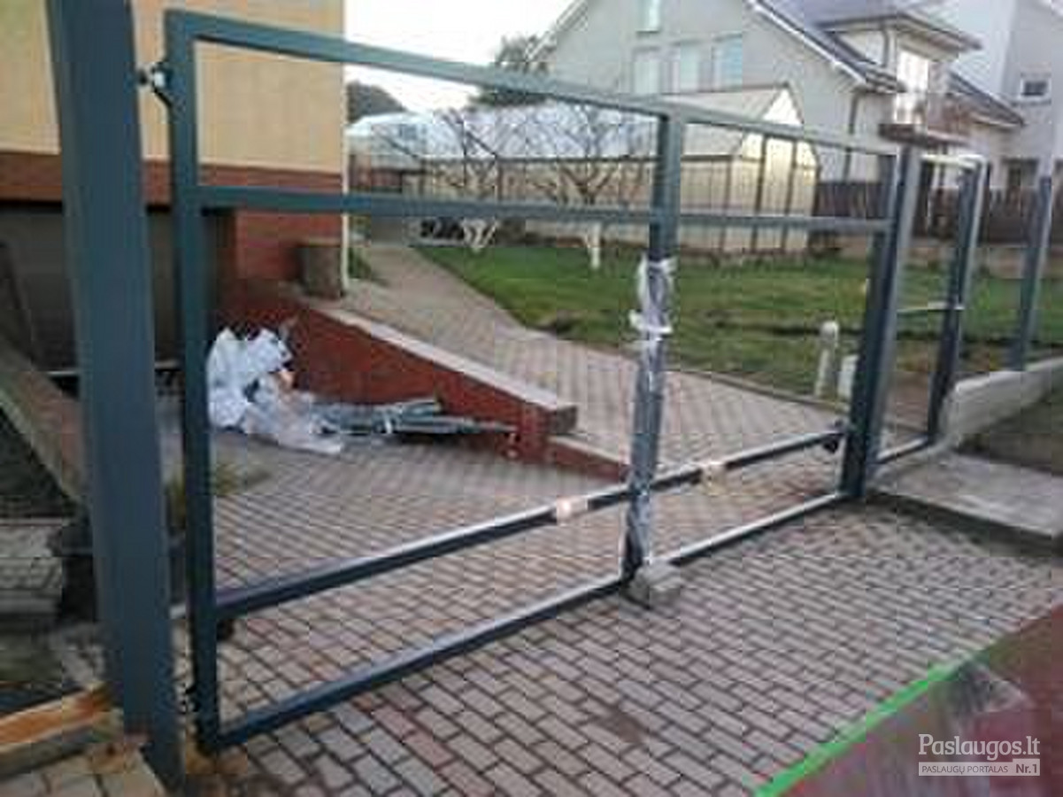 Maksimas Uvarovas Klaipėda Gaminiai iš metalo ir medžio.kalvystės ...