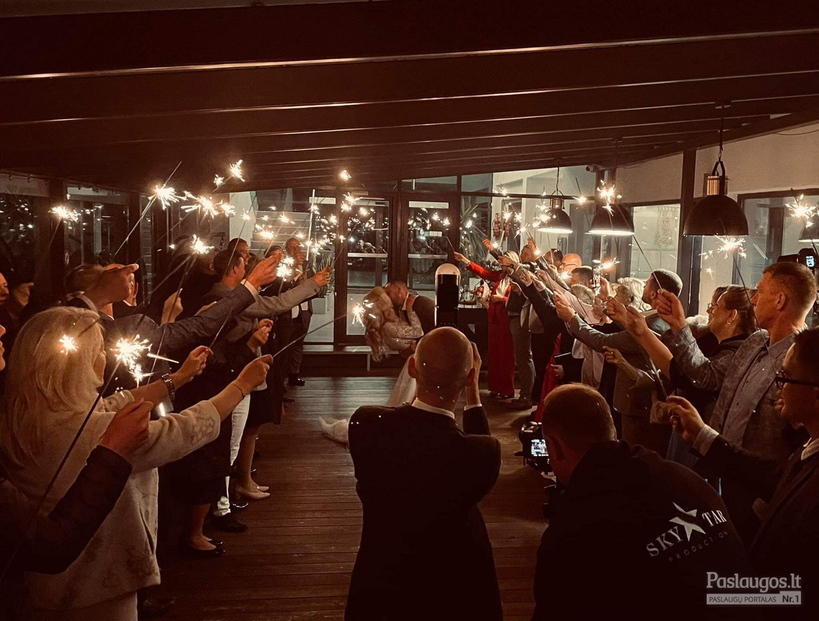 Edvardas Jucius Vilnius Vedėjai, atlikėjai bei Dj "Pašėlęs Mikrofonas ...