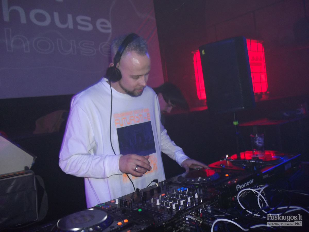 Dj, garsas ir šviesos - Vilnius / Emilis Pilionis - Paslaugos.lt ...