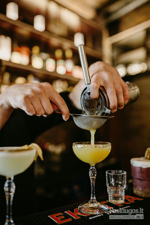 Parko Terasa Vilnius ﾅ Eimos Restoranas Vingio Parke Darbﾅｳ Pavyzdﾅｾiﾅｳ