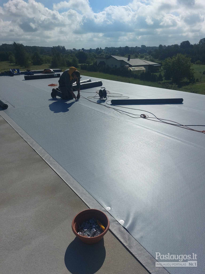 Pvc Dangos Dengimas Plokštiems Stogams - Plungės r. / CPM Construction ...