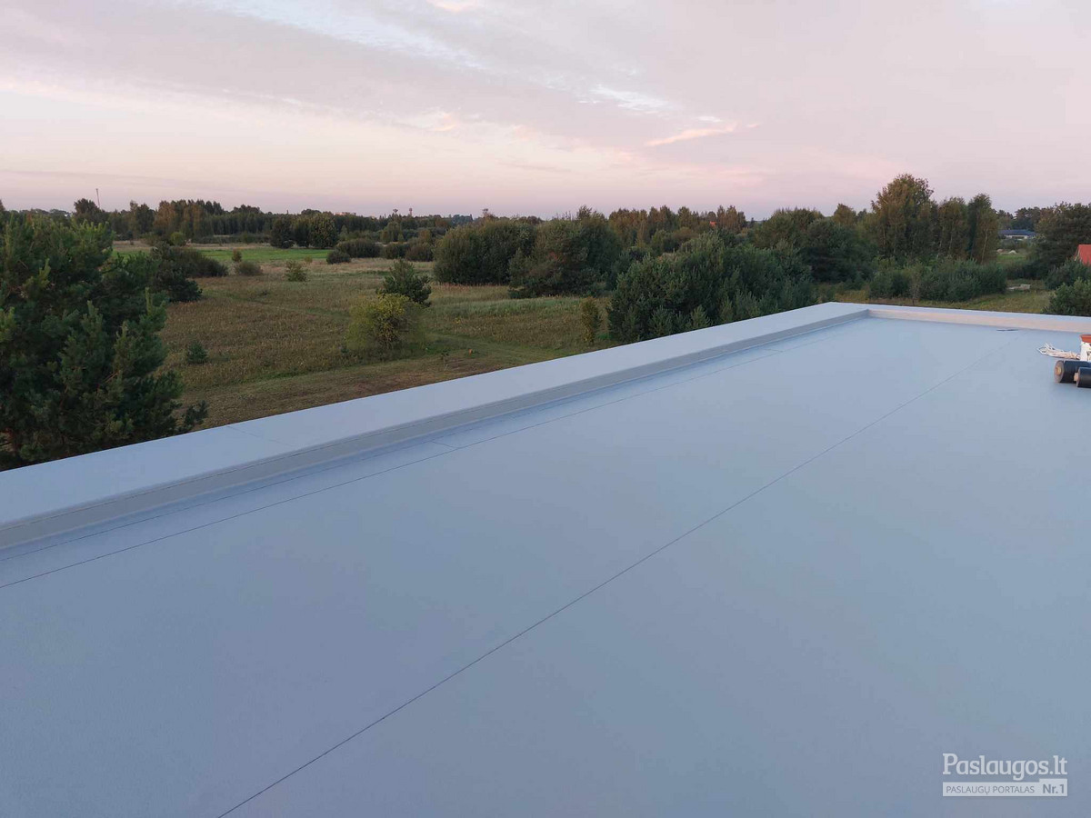 Pvc Dangos Dengimas Plokštiems Stogams - Plungės r. / CPM Construction ...