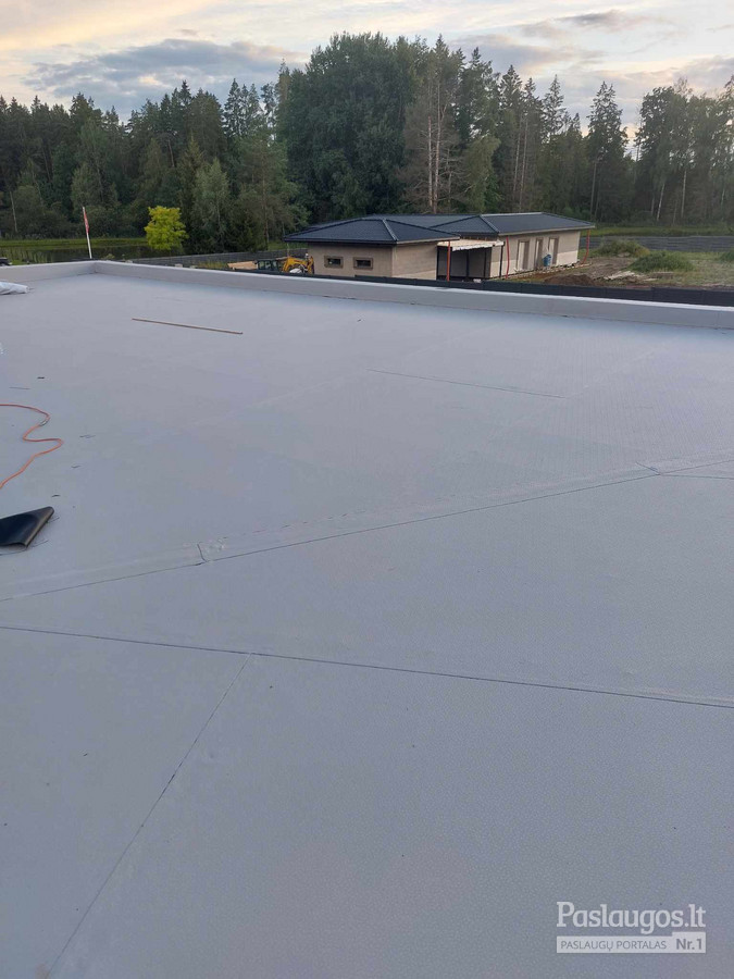 Pvc Dangos Dengimas Plokštiems Stogams - Plungės r. / CPM Construction ...