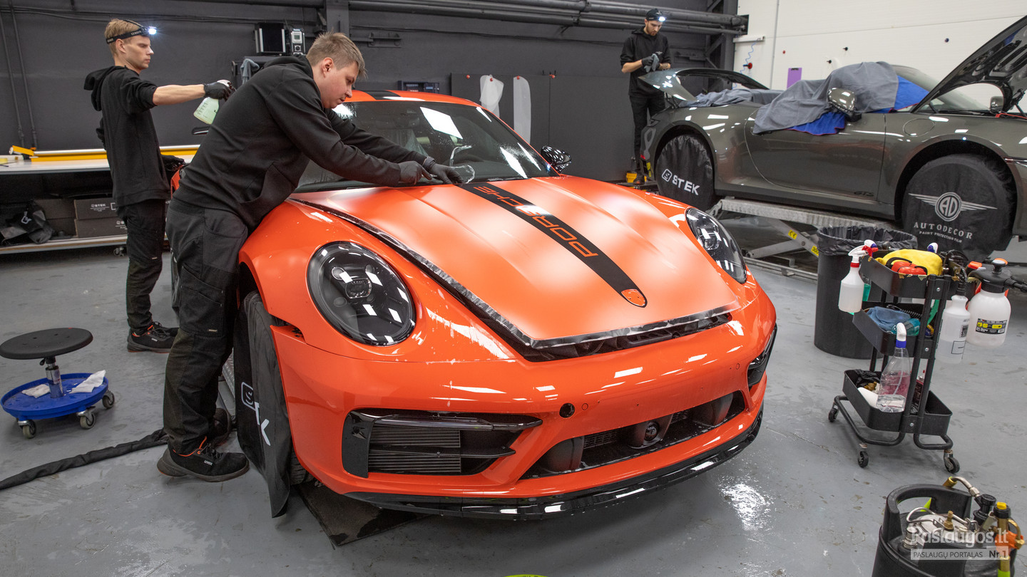 Tiuningas Vilnius Automobilių apklijavimas apsaugine plėvele Darbų ...