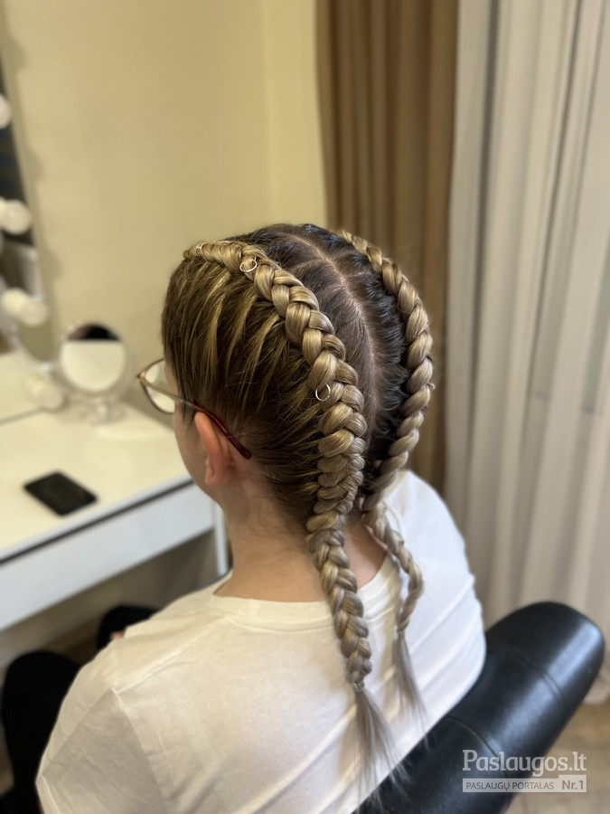 Odeta Mačiulė Kaunas Makiažas ir šukuosena Kaune, Grimas, Afro kasytės ...