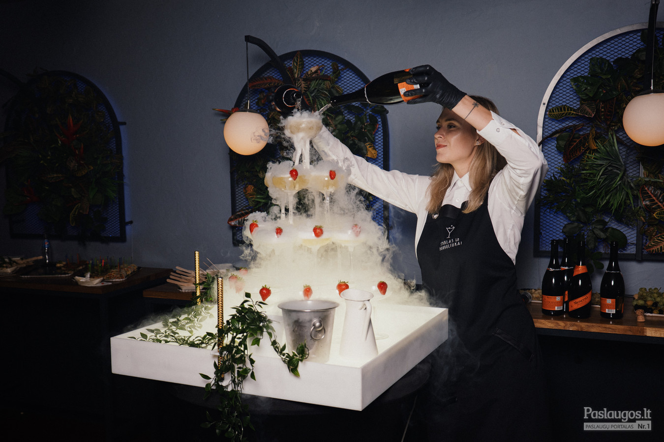 Akcentai Vilnius Baro nuoma Jūsų šventei Vilniaus senamiestyje! Darbų ...
