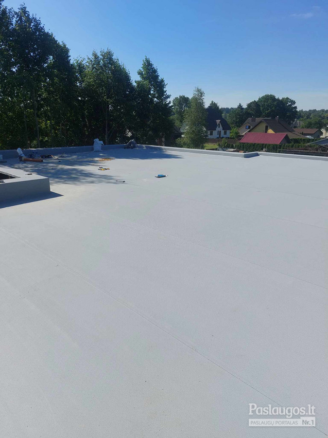 Pvc Dangos Dengimas Plokštiems Stogams - Plungės r. / CPM Construction ...