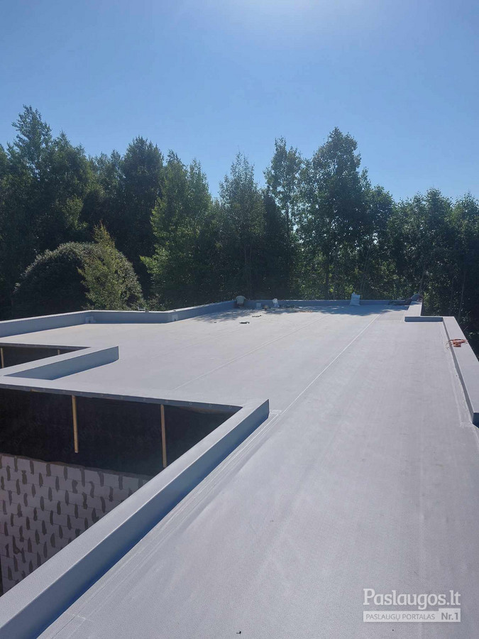 Pvc Dangos Dengimas Plokštiems Stogams - Plungės r. / CPM Construction ...