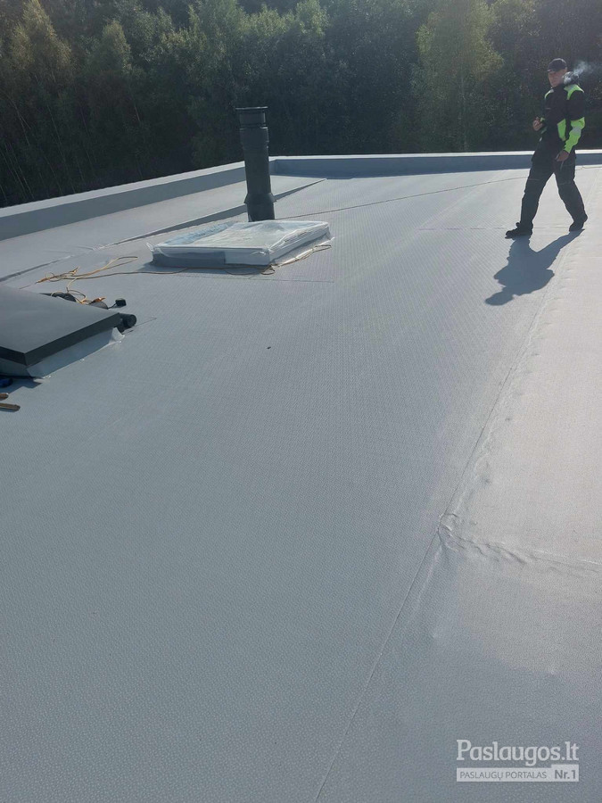 Pvc Dangos Dengimas Plokštiems Stogams - Plungės r. / CPM Construction ...