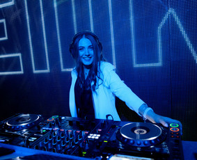 Dj Ellika - Vilnius / Dj Ellika - Paslaugos.lt portalas Nr.1