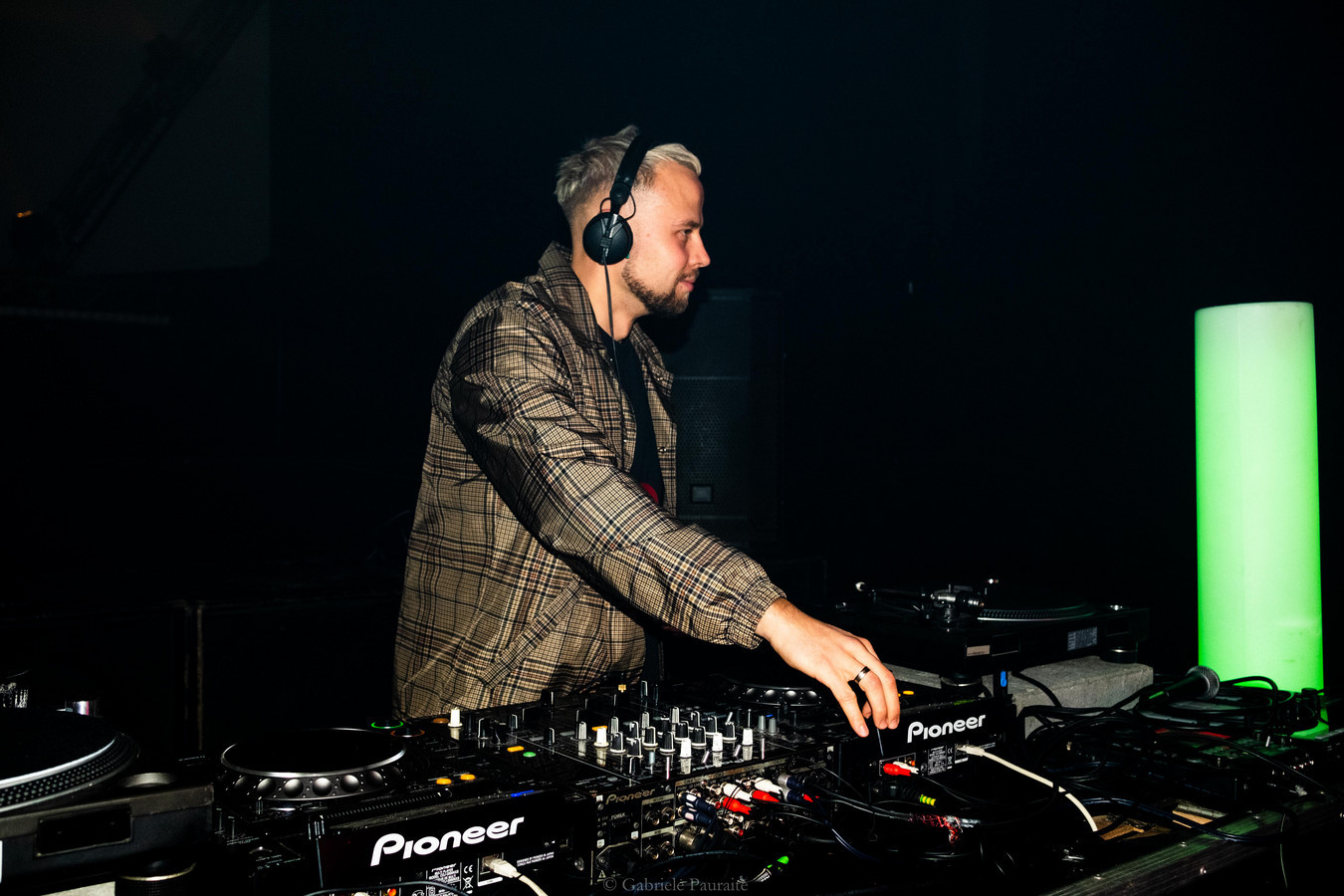 Dj, garsas ir šviesos - Vilnius / Emilis Pilionis - Paslaugos.lt ...